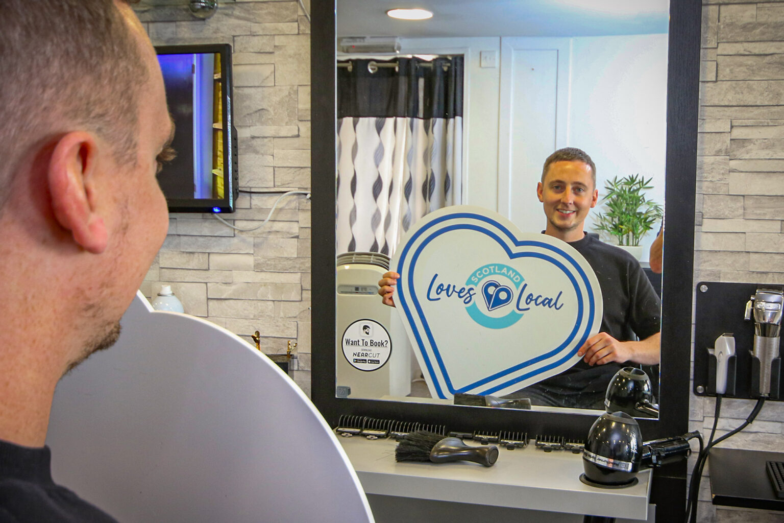 Scotland Loves Local Week: Lisa's Barber Shop - Forres Local